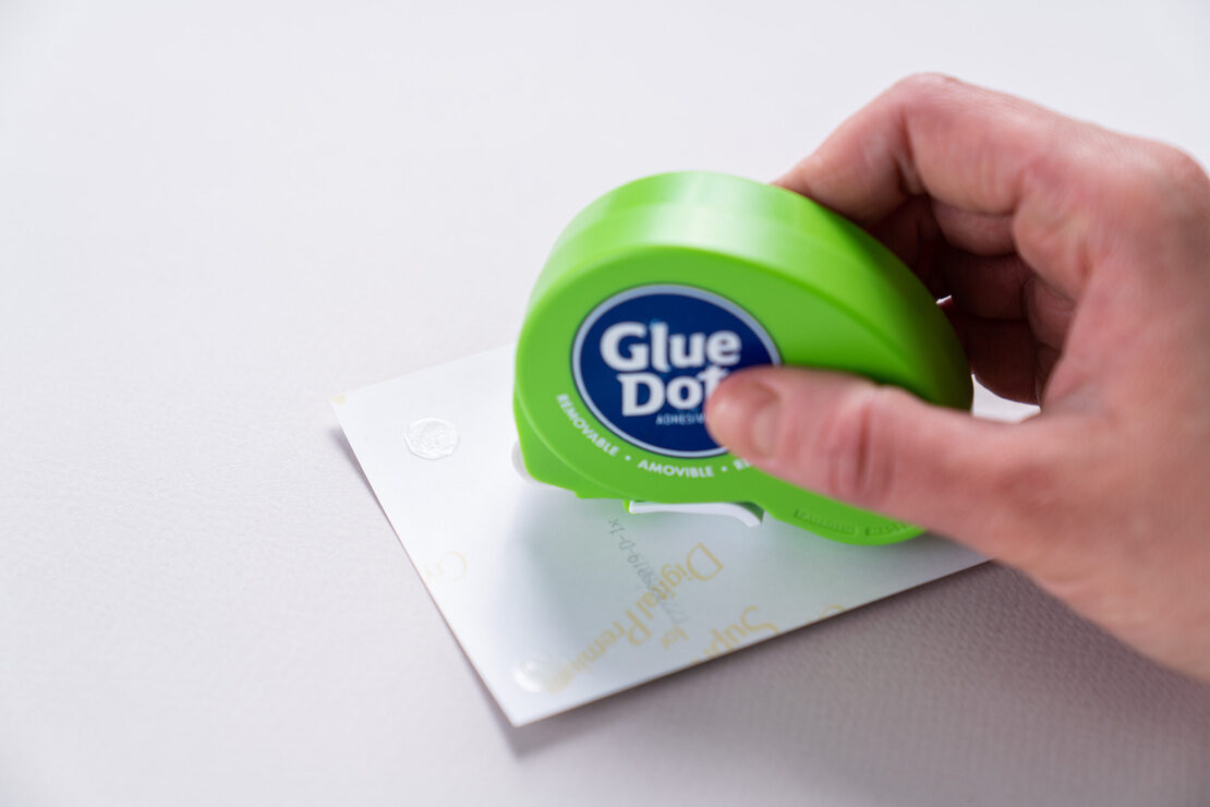 Gluing Photos: How to Glue Photos in a Photo Album | Squared.one USD