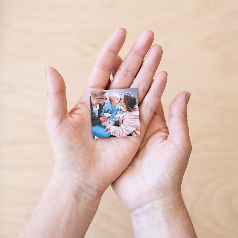 Wallet-Size Photo Prints | Print Wallet-Size Photos | Squared.one